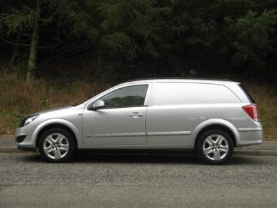 Vauxhall Astra Van Features