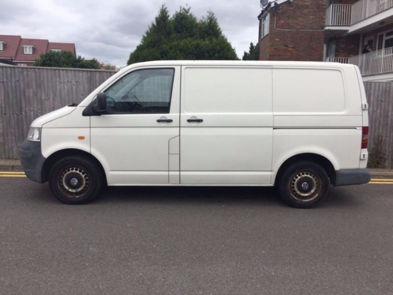 VW Transporter Features